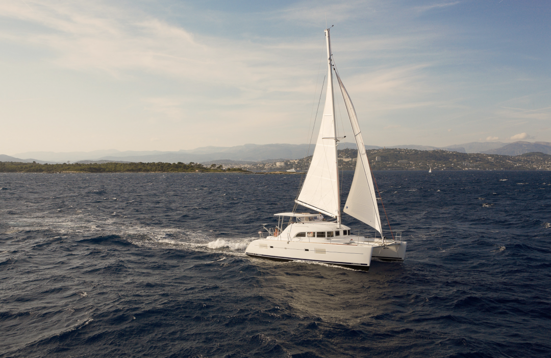 Alquiler Catamaranes Formentera. Papillon Charter Ibiza